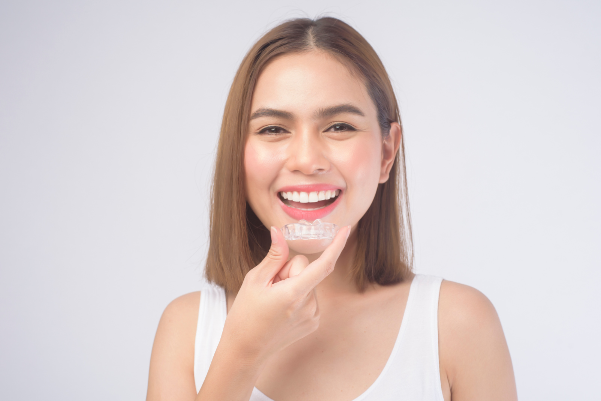 Life After Invisalign: Retainers and Long Term Expert Dentist Care